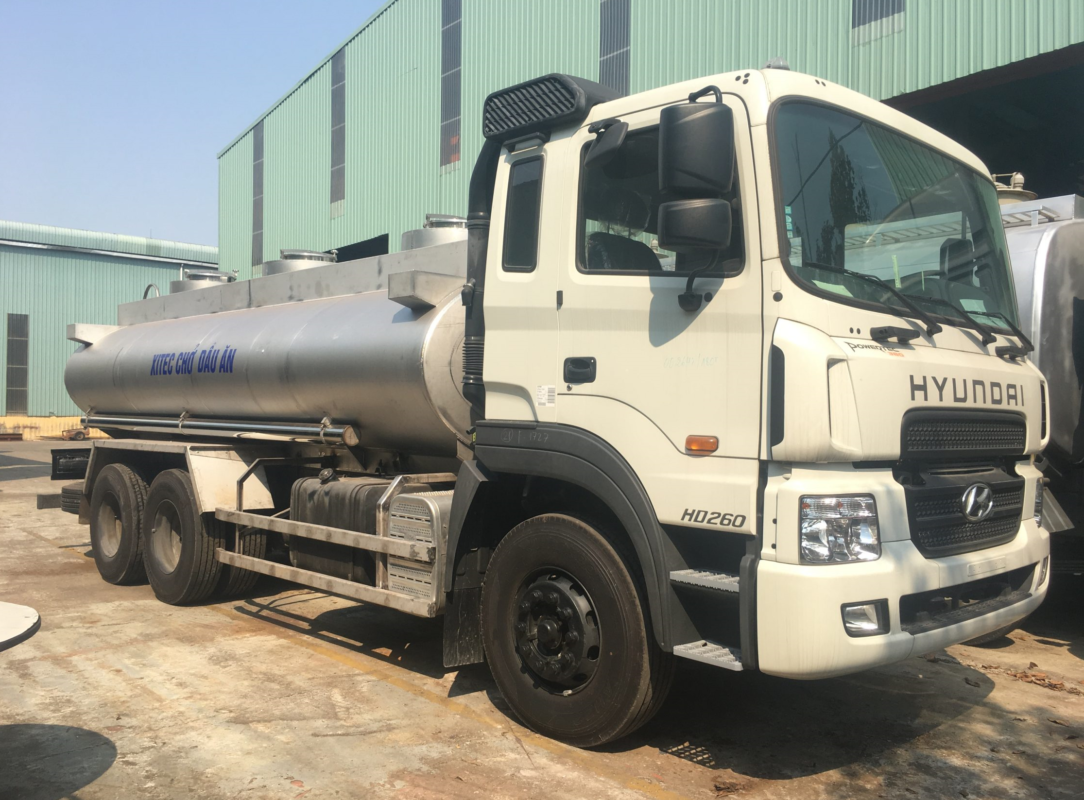 Xe xi téc chở dầu ăn Hyundai HD260 12.5 Khối - CÔNG TY CP SẢN XUẤT XE ...